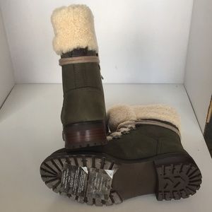 UGG | Shoes | New Ugg Fraser Slate Laced Up Boots Sz 55 | Poshmark